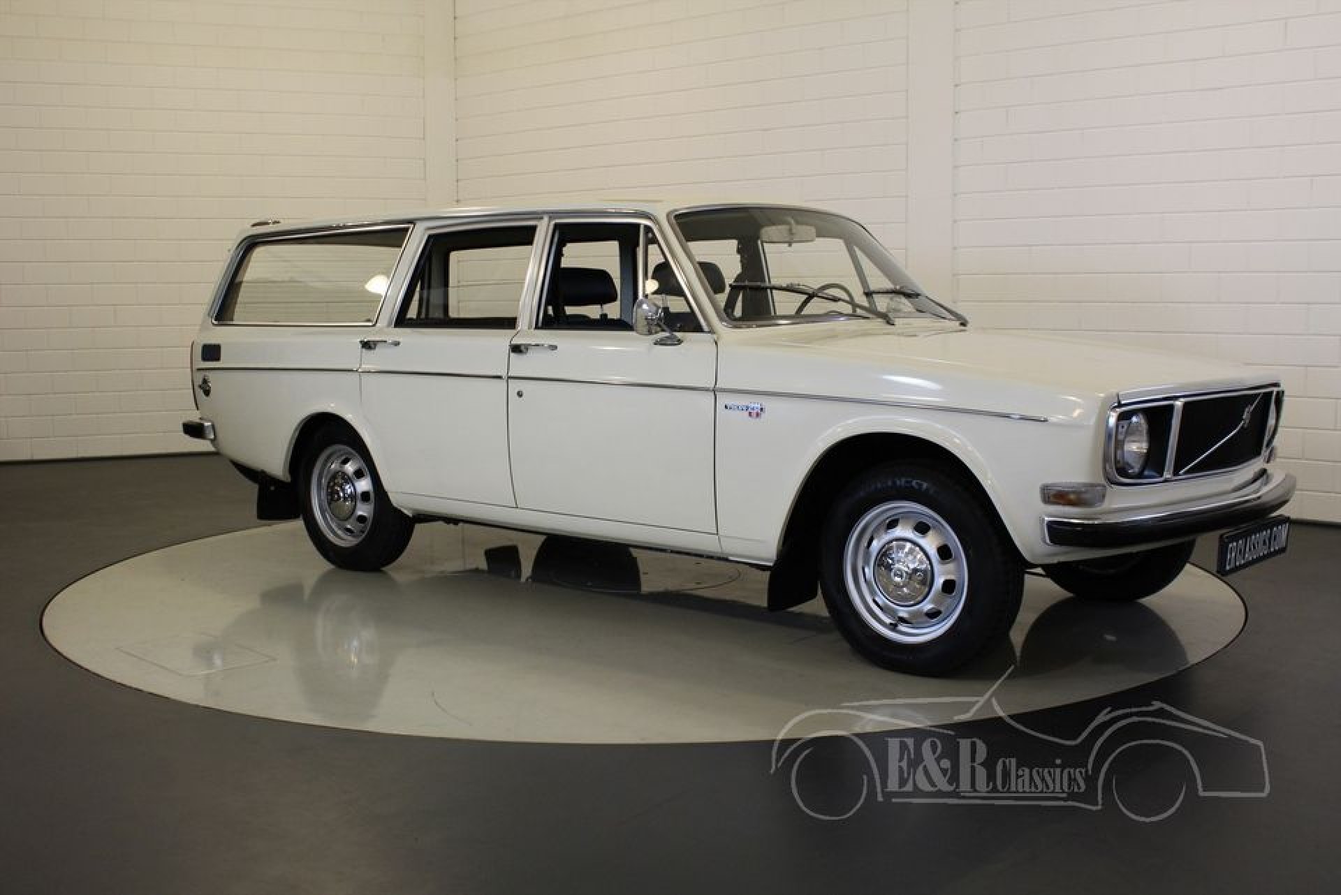 Volvo 145 S 1971 for sale at Erclassics