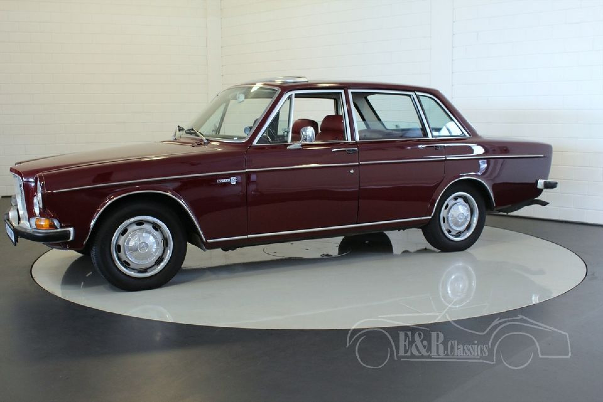 Volvo 164 Saloon 1970 for sale at ERclassics