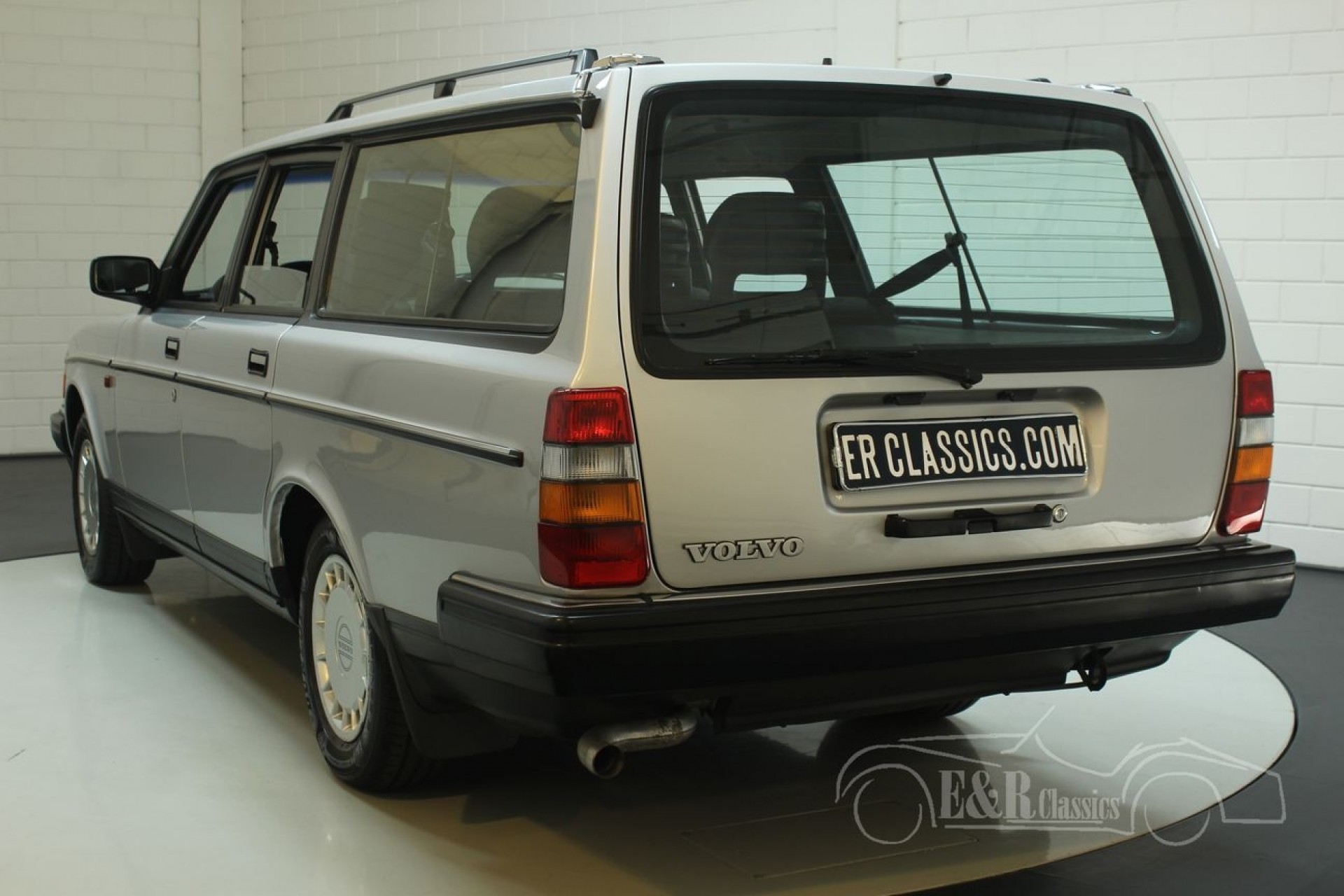 Volvo 245 Wagon 1991 for sale at Erclassics