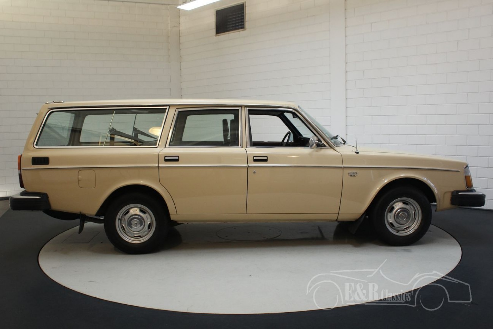 Volvo 245 DL Station 1976 till salu på ERclassics