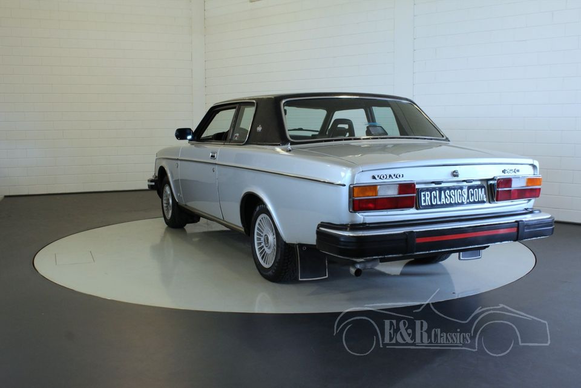 Volvo 262 coupe Bertone 1978 for sale at ERclassics
