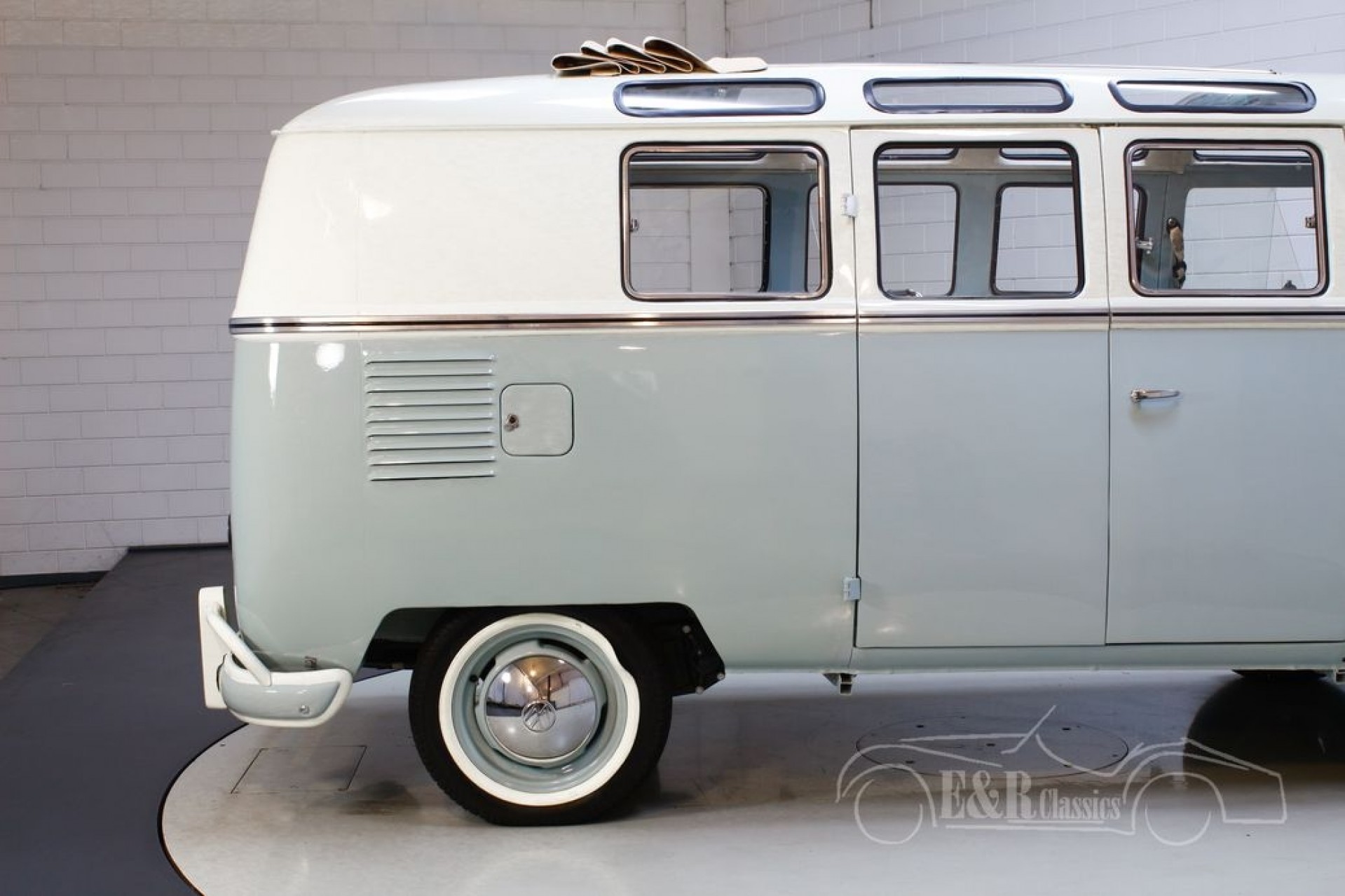 Volkswagen T1 bus for sale at ERclassics